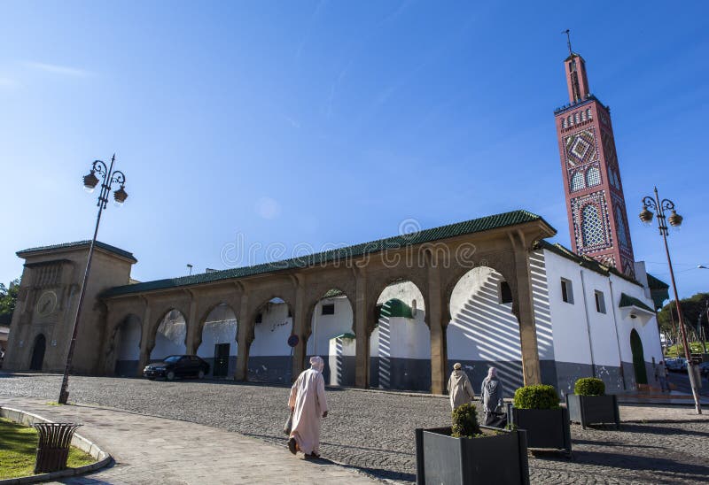 Une Mosquée à Tanger, Maroc Photo éditorial - Image du africain ...