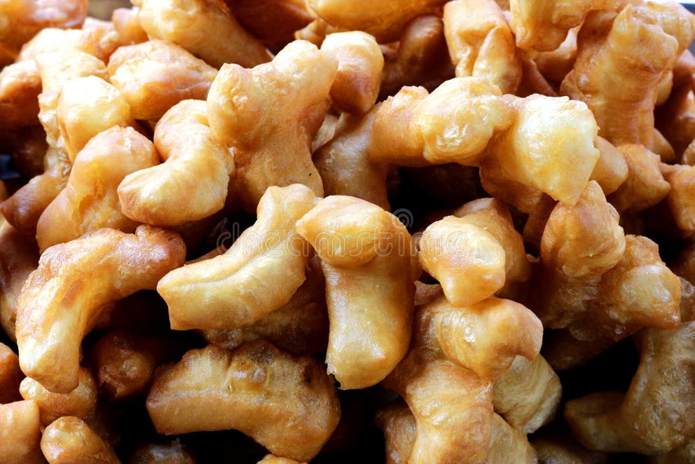 Une Pile De Beignet Chinois Photo stock - Image du thaïlandaise ...