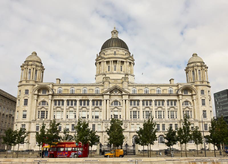 Une Vue Du Port De La Construction De Liverpool Photographie éditorial ...