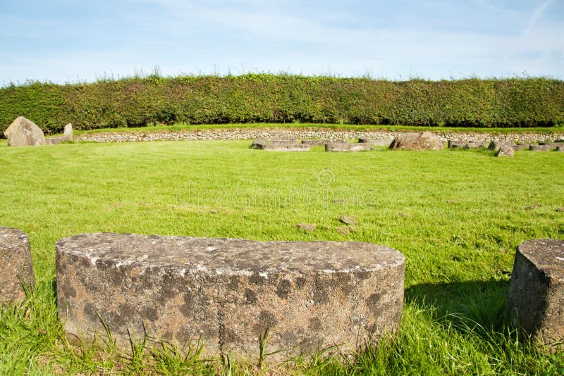 UNESCO Heritage - Circle of Stones at Newgrange Stock Image - Image of ...