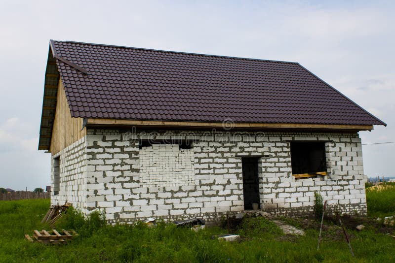 Unfinished house stock photo. Image of work, plant, concept - 188280112