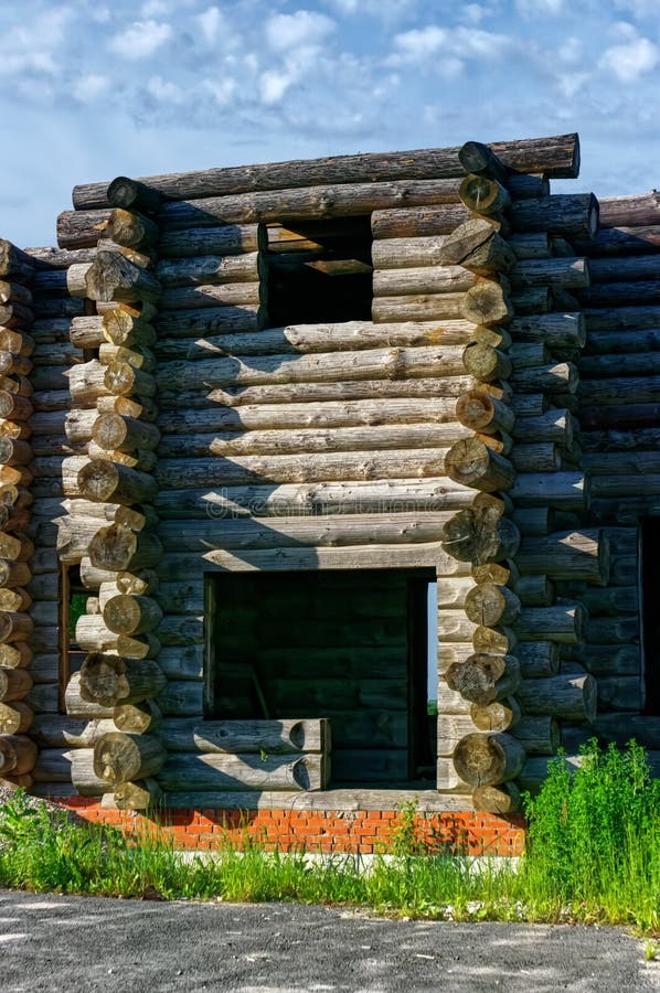 Unfinished Two-story Log House Stock Image - Image of carpentry, summer ...