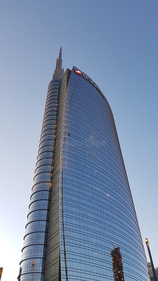 Unicredit Tower Building editorial photo. Image of lights - 271367696