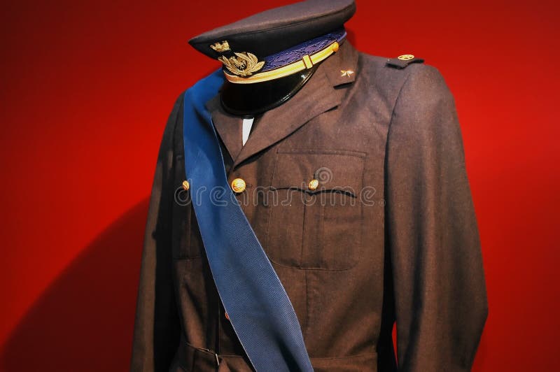 Uniforme fascista immagine stock. Immagine di tasca, militare - 9223461