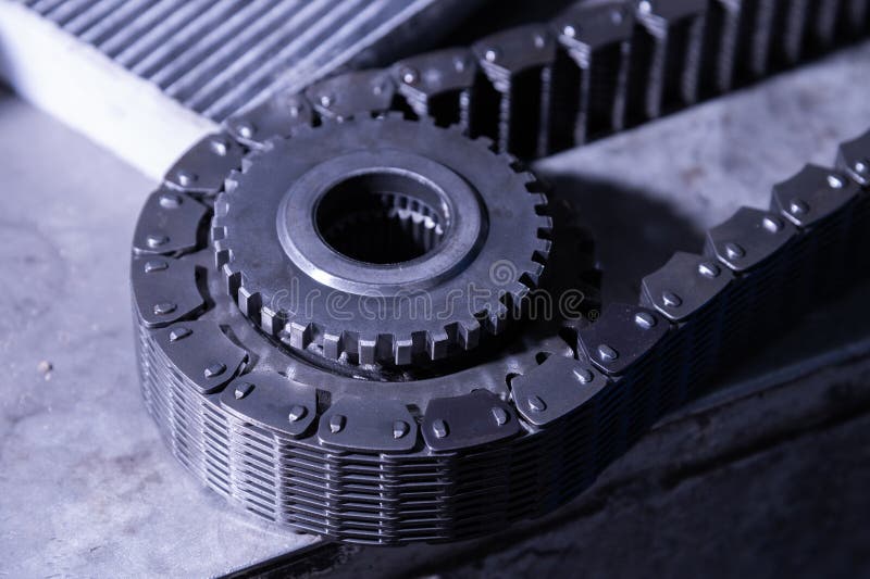 Uninstalled Transfer Case Gear with Wide Torque Chain. Tinted Repair ...