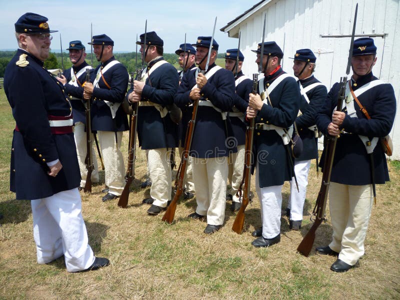 Union Commander and His Soldiers Editorial Stock Image - Image of ...