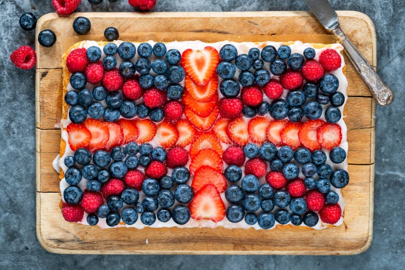 Union Jack cake stock photo. Image of england, british - 288512562