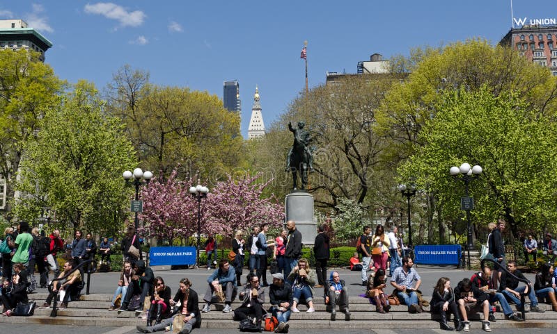 Union Square Subway Station Entrance at 14th Street in New York ...
