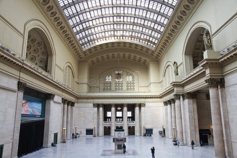 Chicago Union station editorial stock image. Image of shadow - 20914664