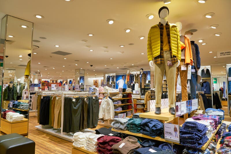 Interior Shot of Uniqlo Store in Berlin Editorial Image - Image of ...