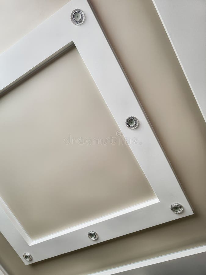 Unique Ceiling Design Featuring Recessed Lighting Modern Interior Space ...
