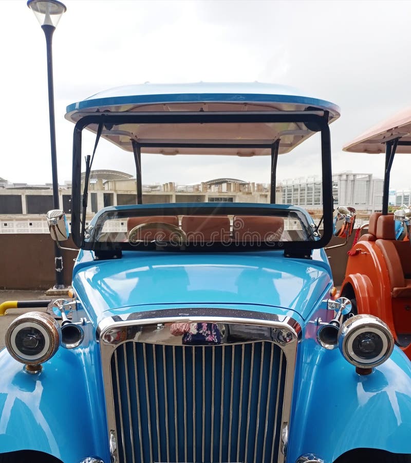 A Unique Electric Car with a Design Model from the Past and Current ...