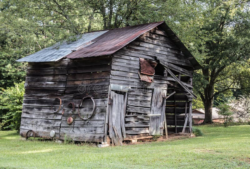 A Unique Old Rustic Barn stock photo. Image of house - 207388730