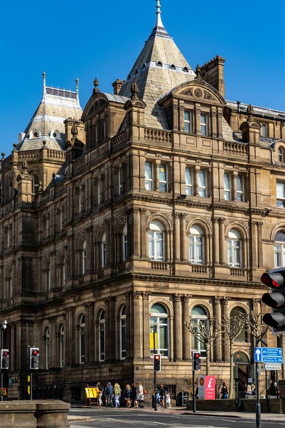 Unique Photo of Architecture in Leeds Editorial Image - Image of leeds ...