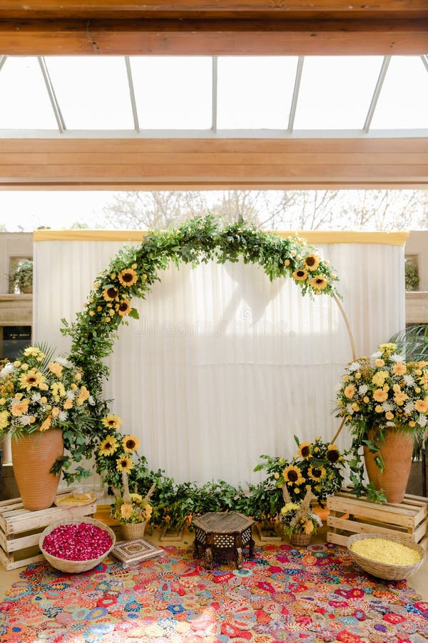 Unique Wedding Table Setting Stock Photo - Image of flowers, interior ...