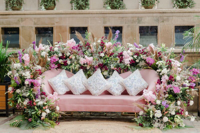 Unique Wedding Table Setting Stock Photo - Image of decoration, luxury ...