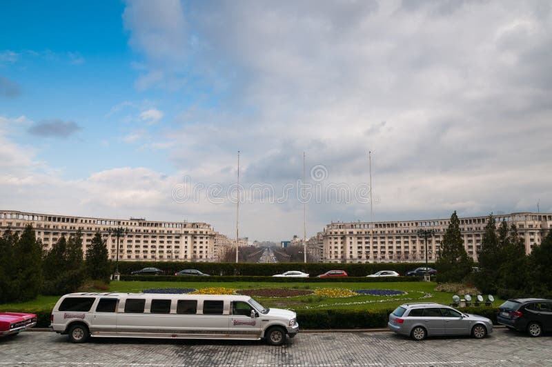 Unirii boulevard editorial photography. Image of romania - 71796102
