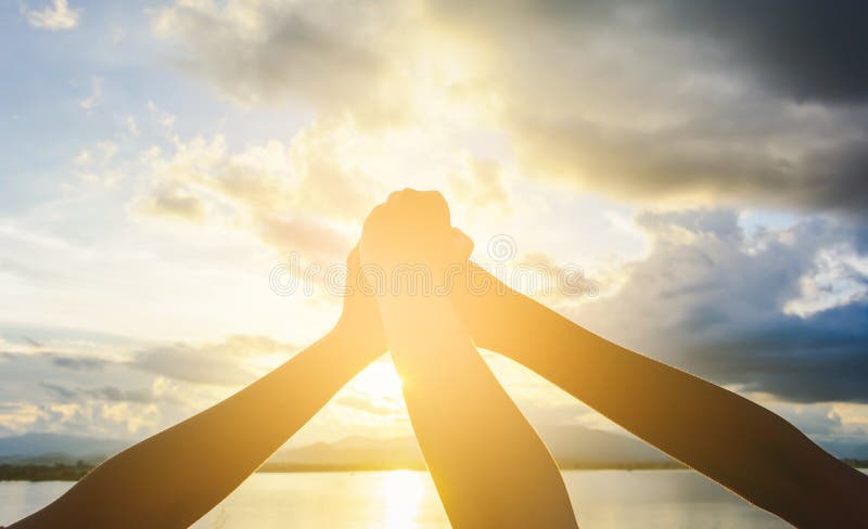 Unisca le mani fotografia stock. Immagine di corporativo - 80050070