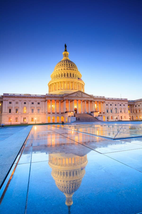 US Capitol Building at Night Stock Image - Image of governance ... US Capitol Building at Night Stock Image - Image of governance ...