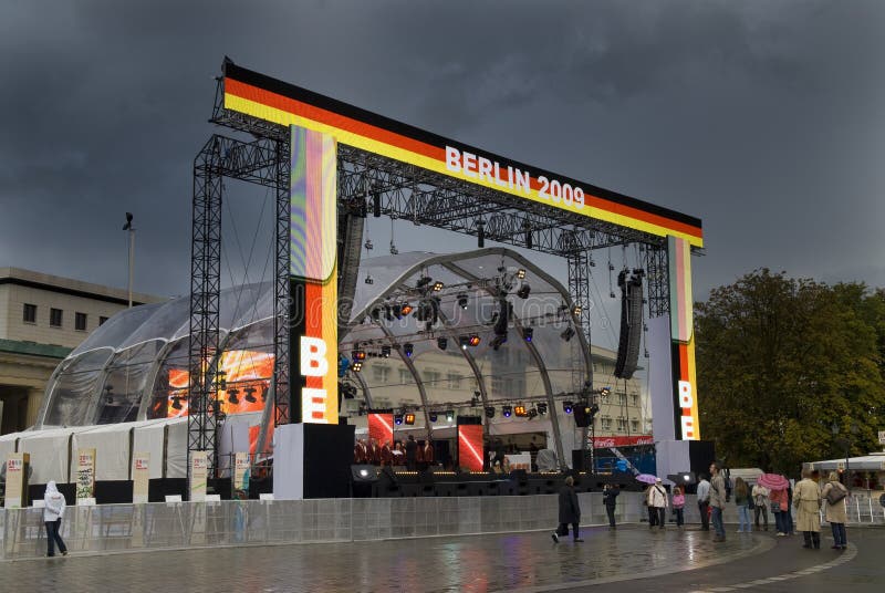 Unity day main stage editorial stock image. Image of park - 12062639