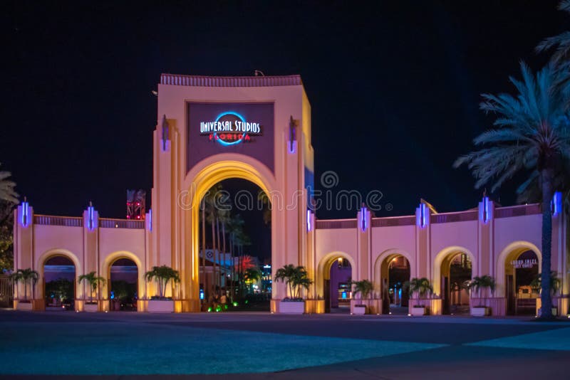 Universal Studios Arch at Night at Citywalk in Universal Studios Area ...