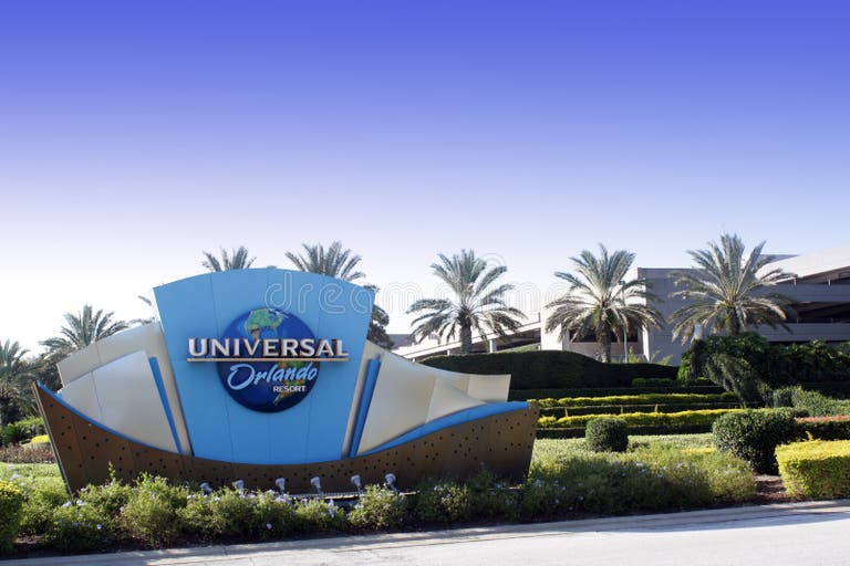 Universal Studios Florida Entrance Editorial Stock Image - Image of ...