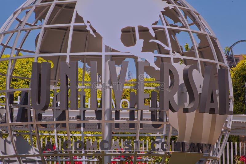 Universal Studios Globe Logo Editorial Photo - Image of famous, metal ...