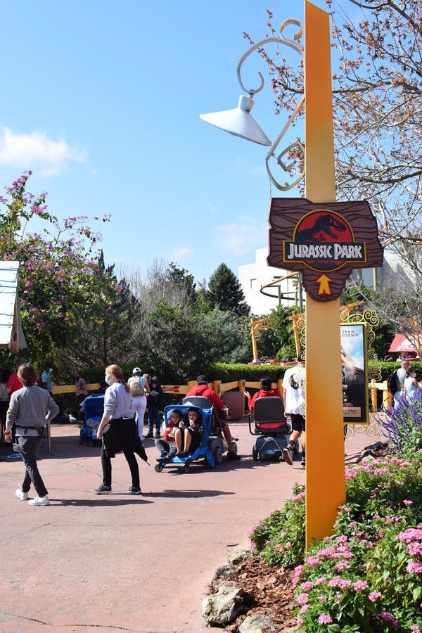 Jurassic Park Sign at Universal Studios Orlando Editorial Image - Image ...