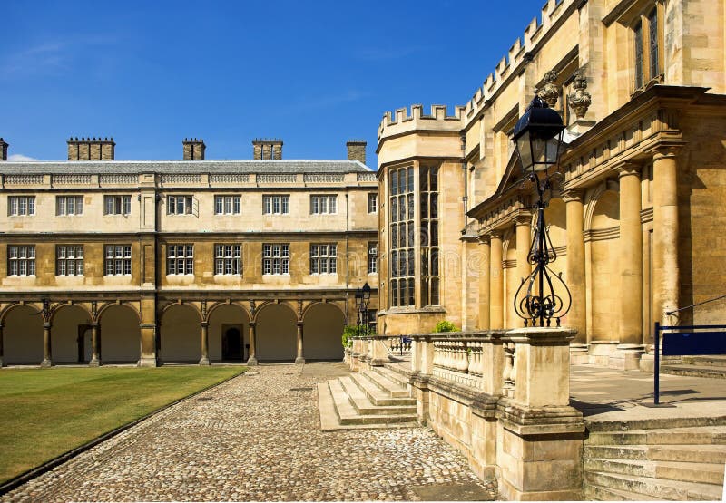 Universidade de Cambridge imagem de stock. Imagem de escultura - 8410725