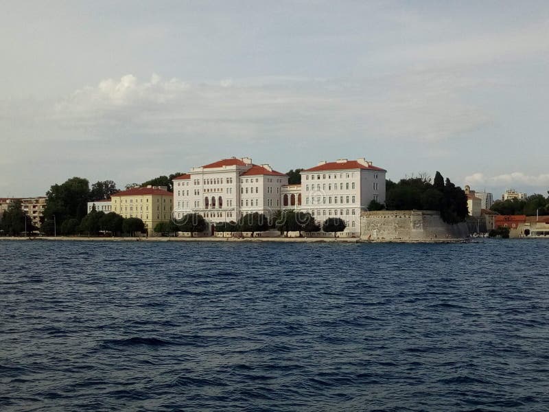 Universität Von Zadar, Kroatien Stockfoto - Bild von regierung, adria ...
