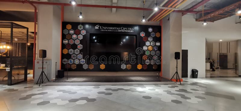 Universitas Ciputra Surabaya Study Room Lobby Big Screen Editorial ...