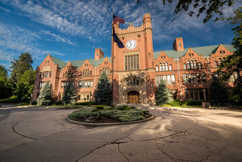 A University Administration Building with Flag Stock Image - Image of ...