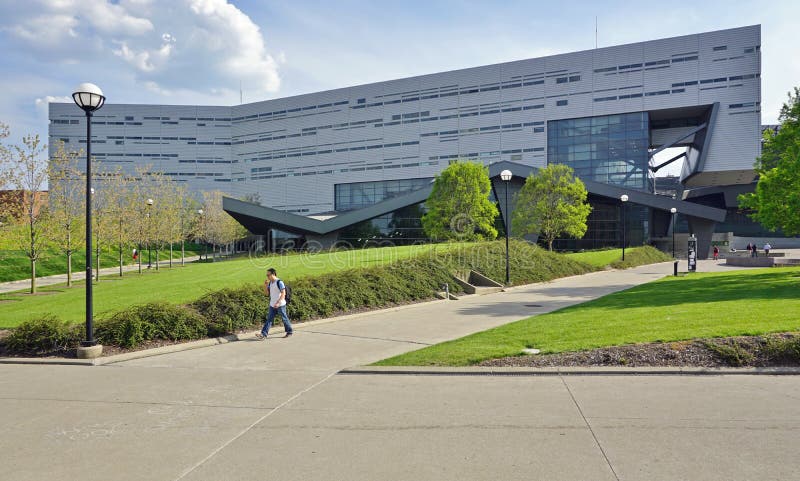 The University of Cincinnati, Ohio Editorial Stock Image - Image of ...