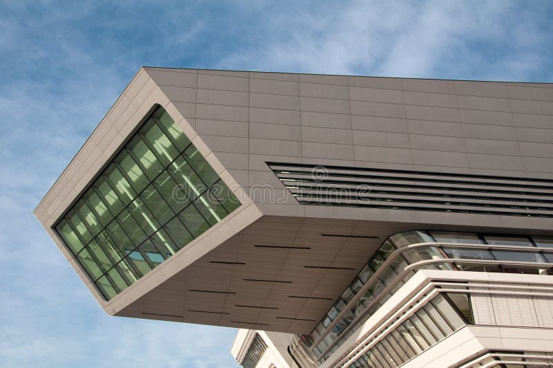 New Horizons Building at Monash University Editorial Stock Photo ...