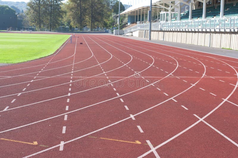 Oval Running Track stock image. Image of stadium, racecourse - 19031429