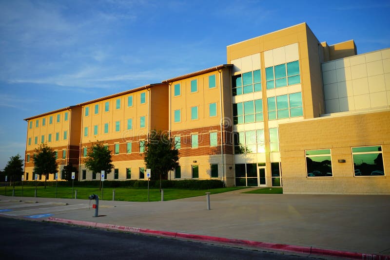 University of Texas at Dallas Editorial Stock Image - Image of exterior ...