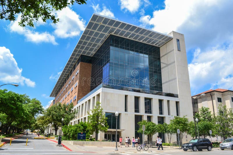 University of Texas editorial stock photo. Image of quad - 83680018