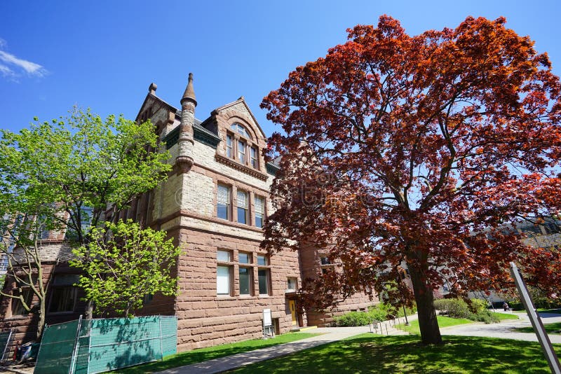 University of Toronto Building Stock Image - Image of global, famous ...