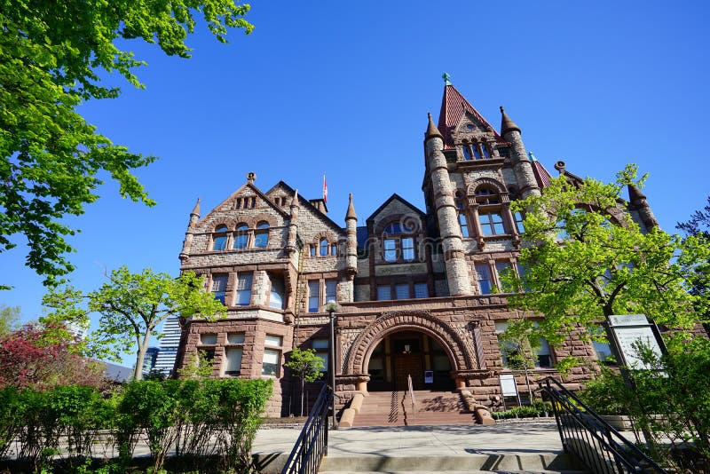 University of Toronto Campus Editorial Image - Image of building ...