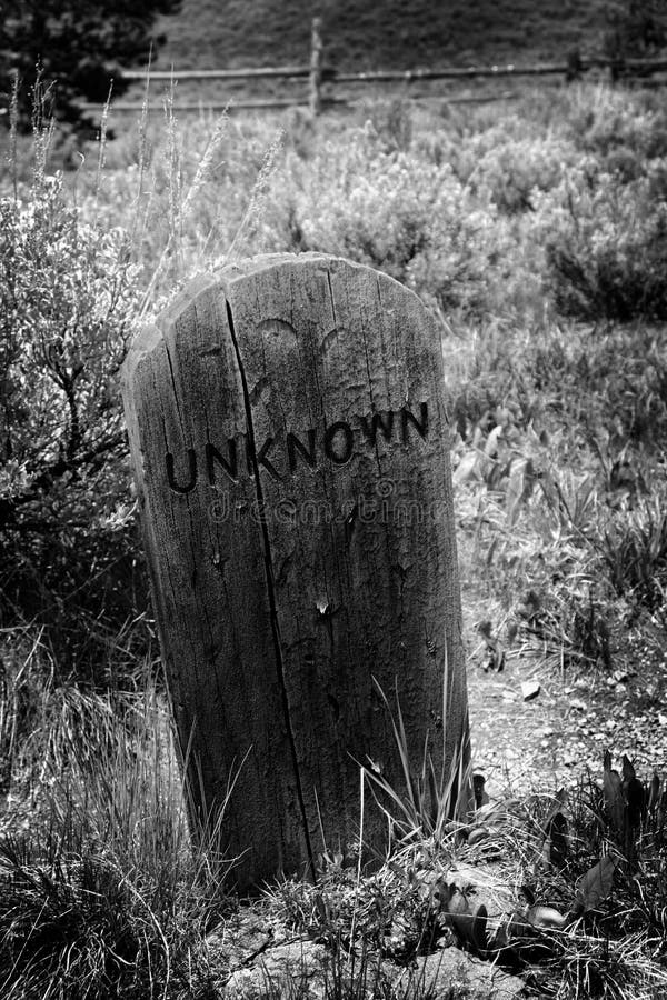 Unknown Headstone Grave Marker Stock Image - Image of bone, memorial ...