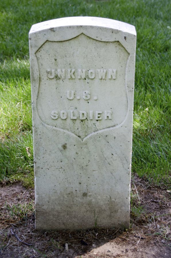 Marker of an Unknown Soldier Stock Image - Image of grief, cross: 34682913