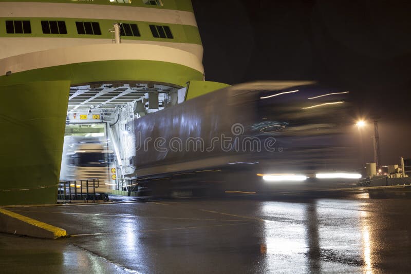 Unloading Cargo from the Ship Stock Photo - Image of freight, unloading ...
