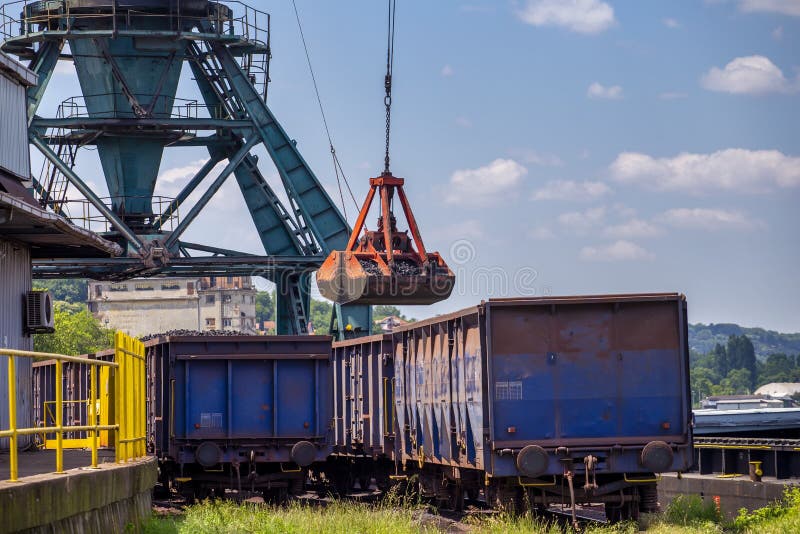 Unloading Coal at Power Plant Stock Photo - Image of energy, dock: 99200042