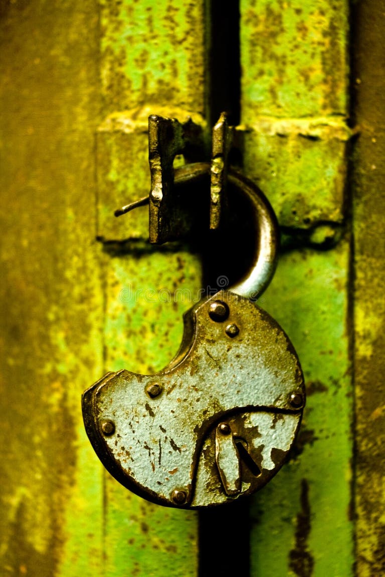13+ Unlocked gate Free Stock Photos - StockFreeImages