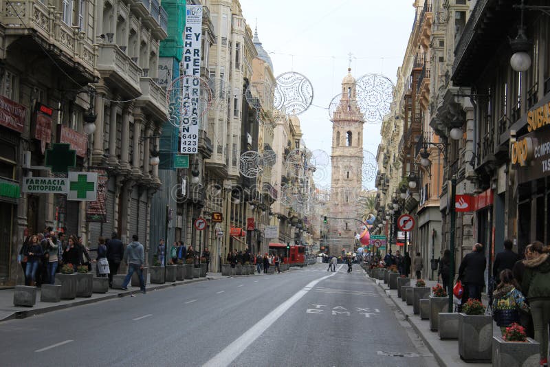 Uno De La Calle Principal En Valencia Foto editorial - Imagen de calles ...