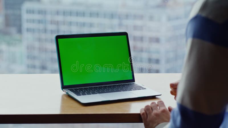 Unrecognizable Man Using Touchpad at Greenscreen at Panoramic Cafe. Ceo ...