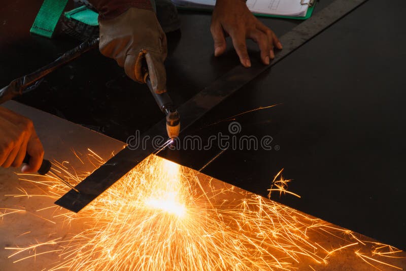 Unsafe Work - Using Plasma Cutting Machine without Safety Protection ...