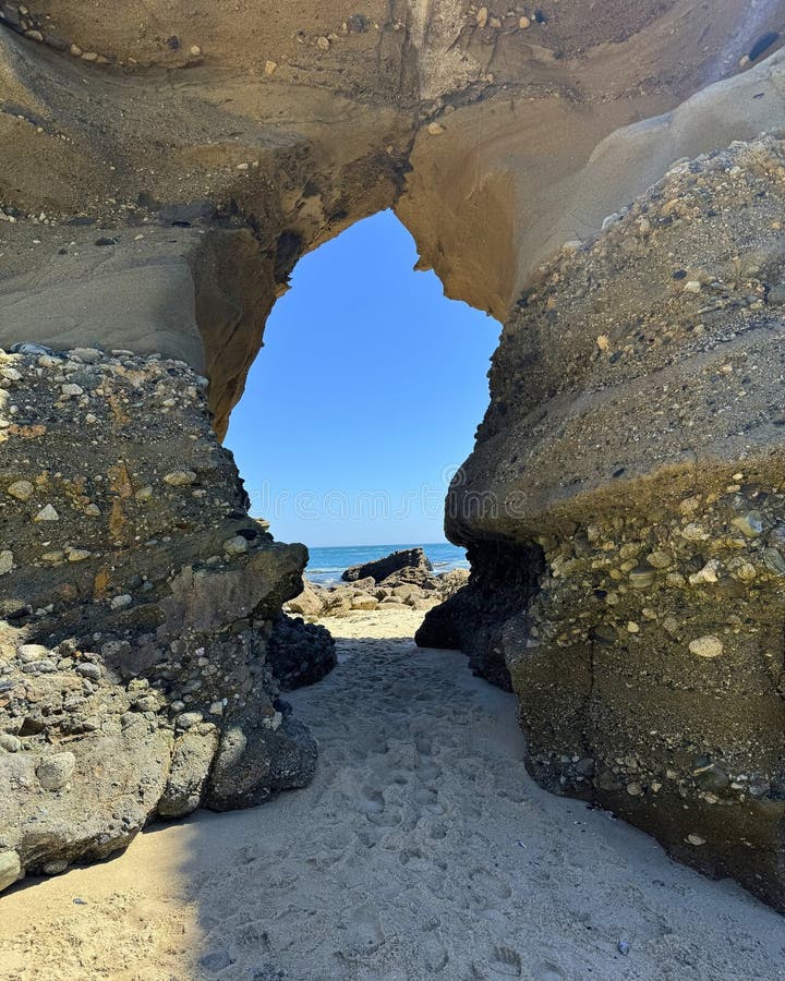 Three Arch Bay, Laguna Beach, California - May 20, 2024 Stock Photo ...