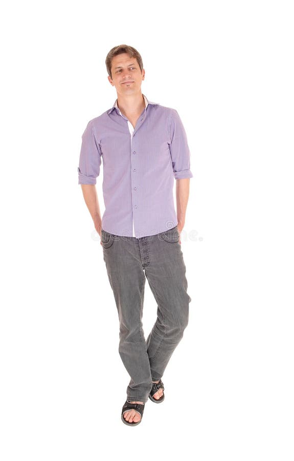 Uomo Che Sta Rilassato In Camicia A Quadretti Rossa Immagine Stock