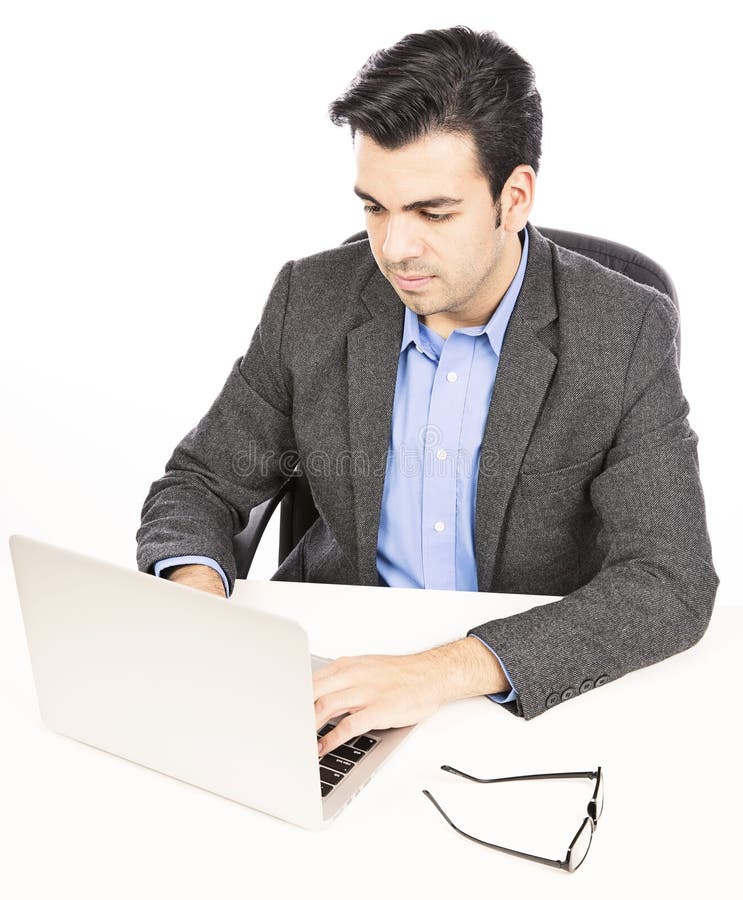 Uomo Di Affari Che Lavora Un Computer Portatile Sopra Bianco Fotografia ...